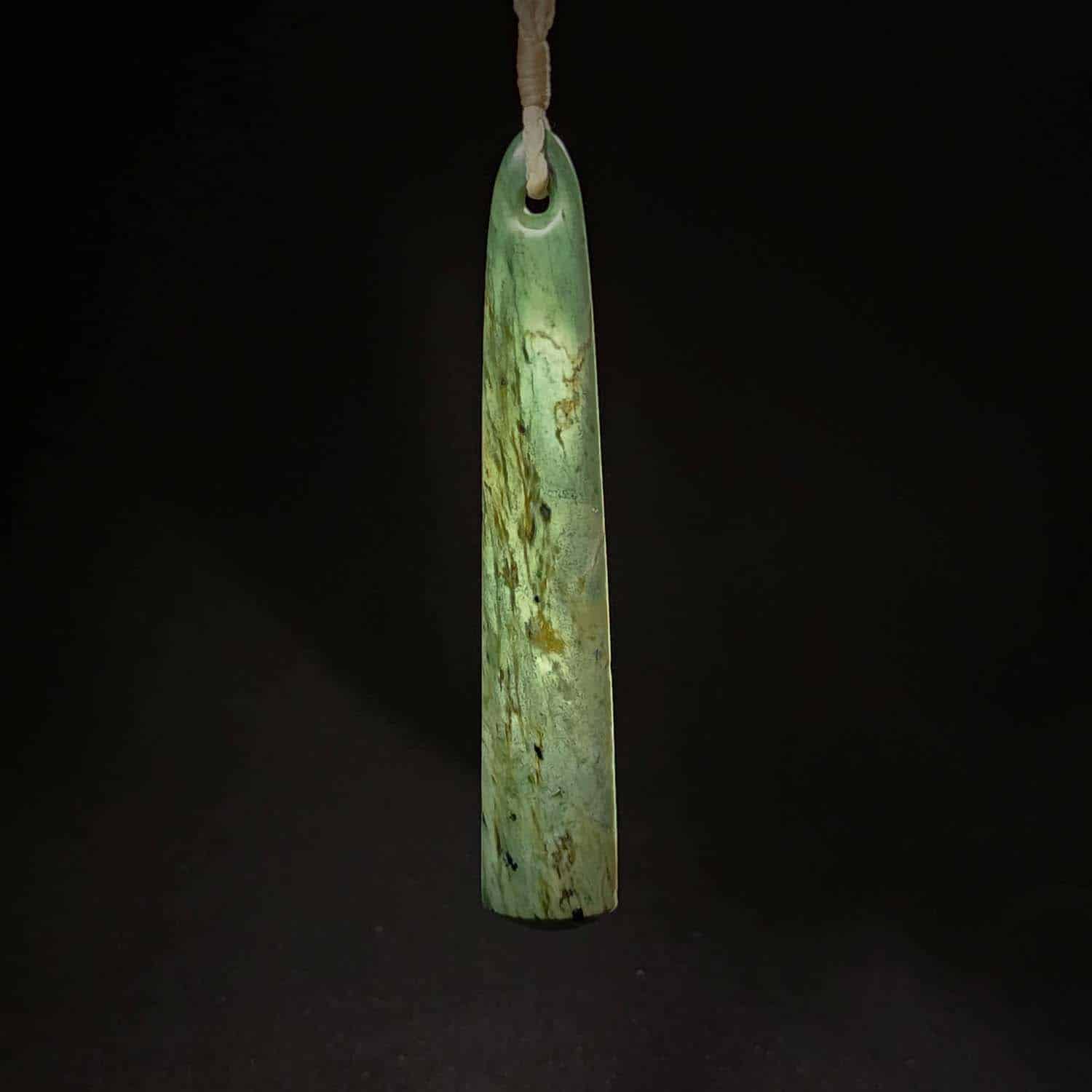 "Rau Kawea" – A Meaningful Roimata Taonga - Campbell Carving